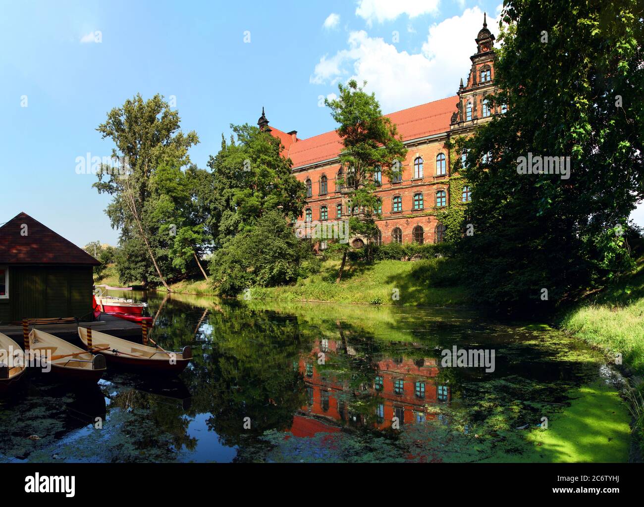Wroclaw poland museum exterior hi-res stock photography and images - Alamy