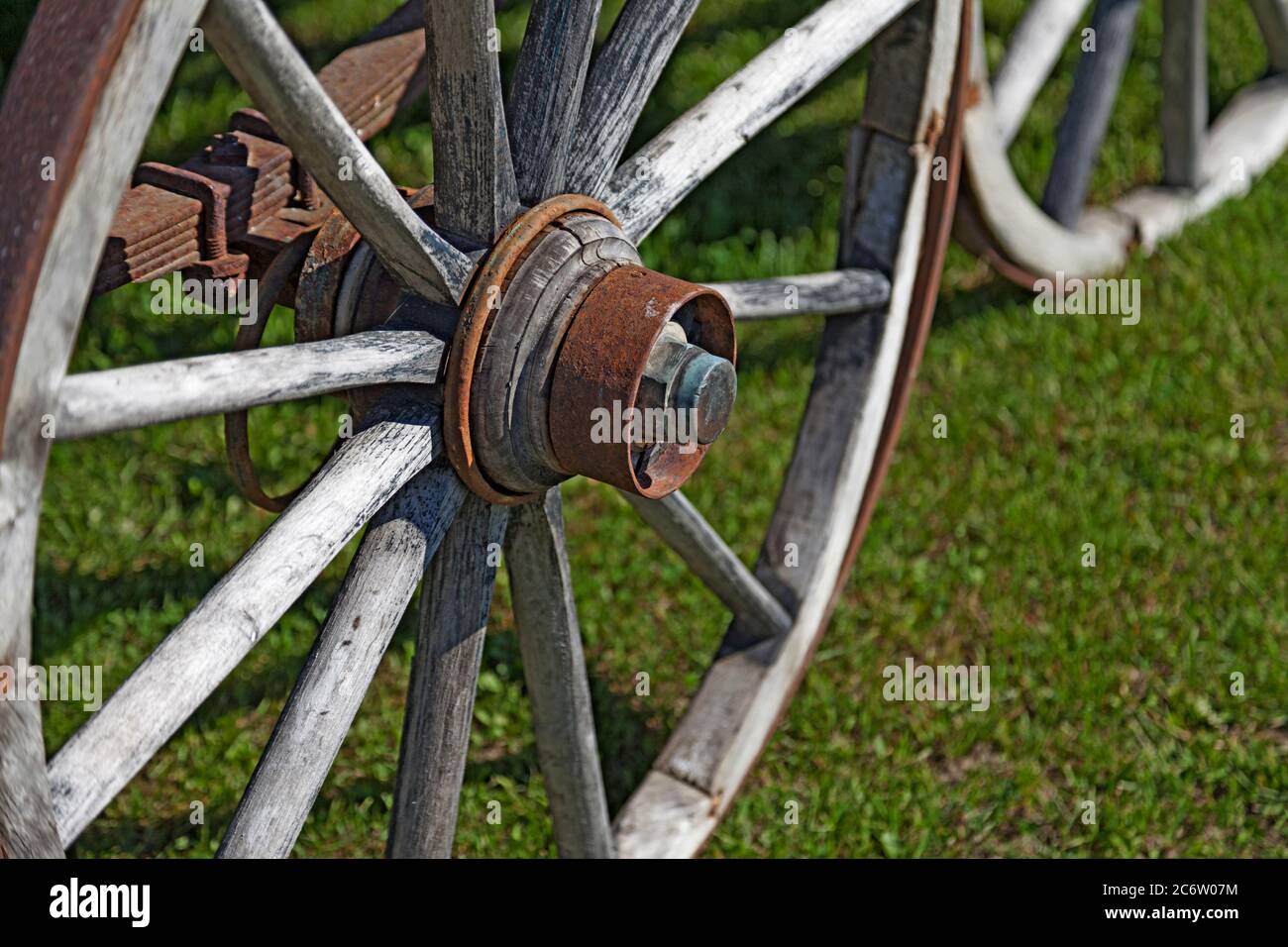 Old wagon wheel metal rim hi-res stock photography and images - Alamy