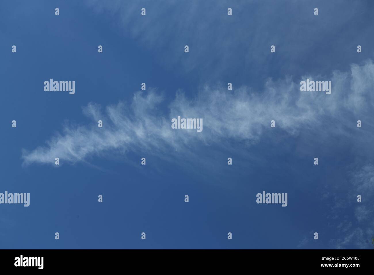 Mares tail clouds hi-res stock photography and images - Alamy