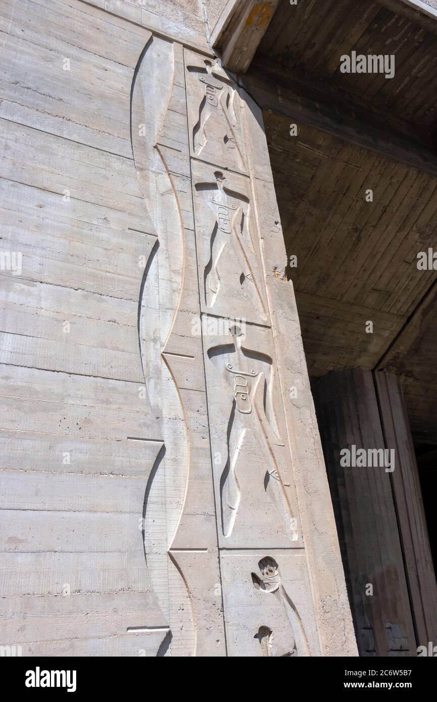 detail of concrete gliph of Modulor Man at Unité d'habitation Cite ...