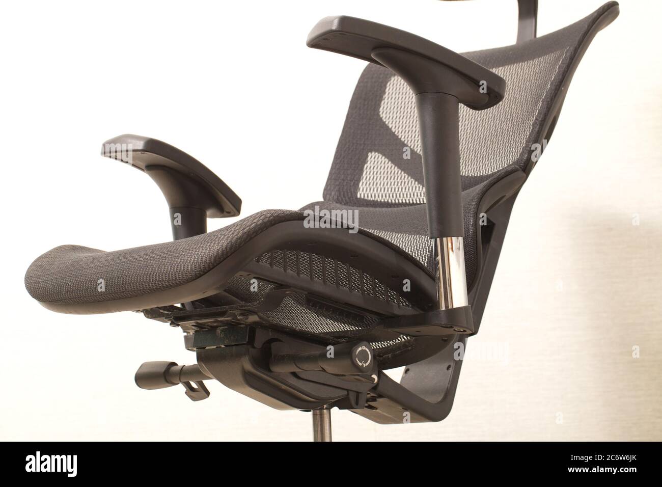 Black office chair mesh hi-res stock photography and images - Alamy