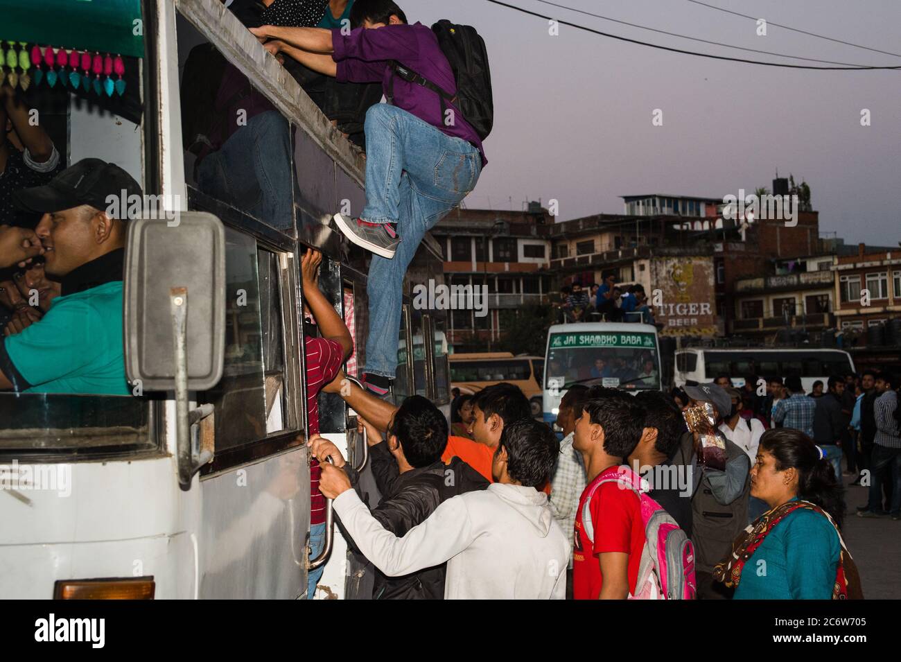 Crowded bus hi-res stock photography and images - Alamy
