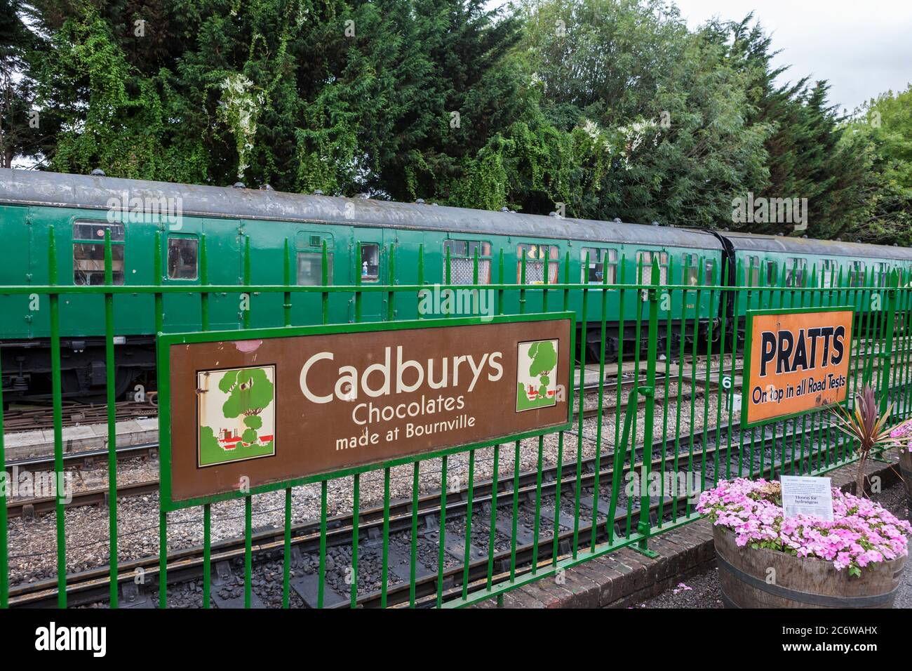 Stock watercress line alresford station hi-res stock photography and ...