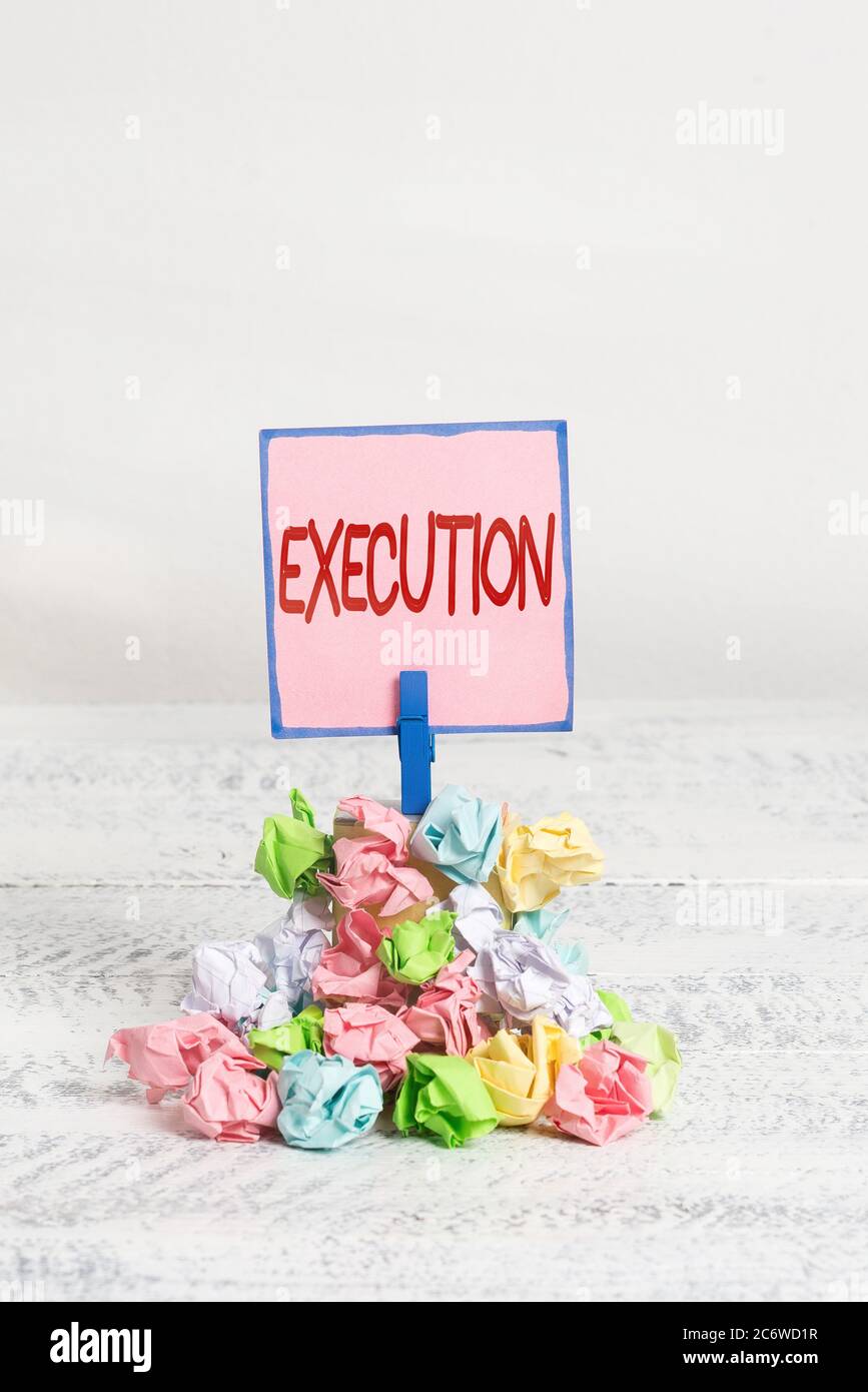 Execute executes execution hi-res stock photography and images - Alamy