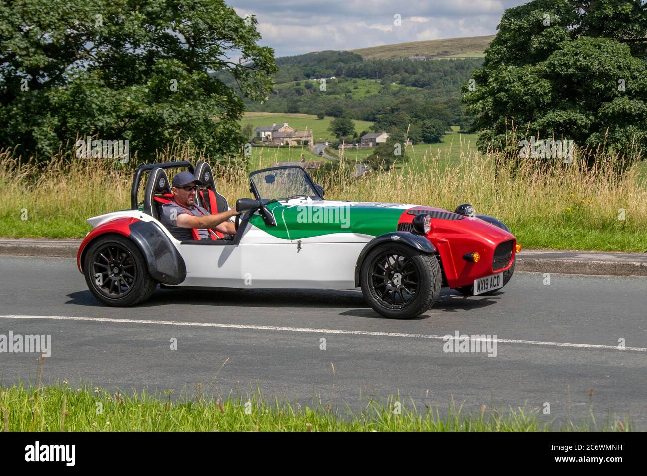 Factory built kit cars hi-res stock photography and images - Alamy