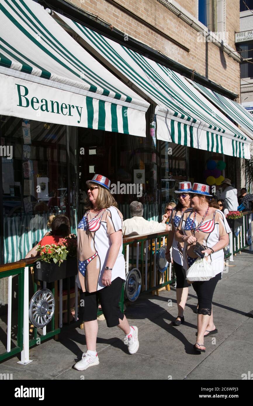 Colorado Boulevard, Pasadena, Los Angeles, California, USA Stock Photo ...