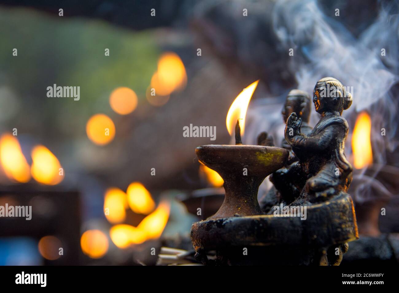 Diyo light hi-res stock photography and images - Alamy