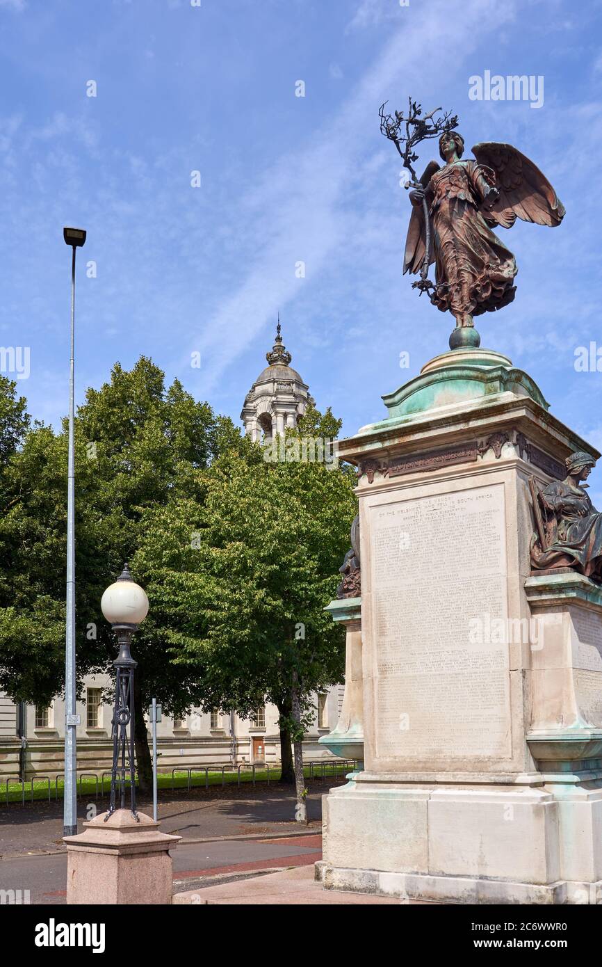 South african war memorial cardiff hi-res stock photography and images ...