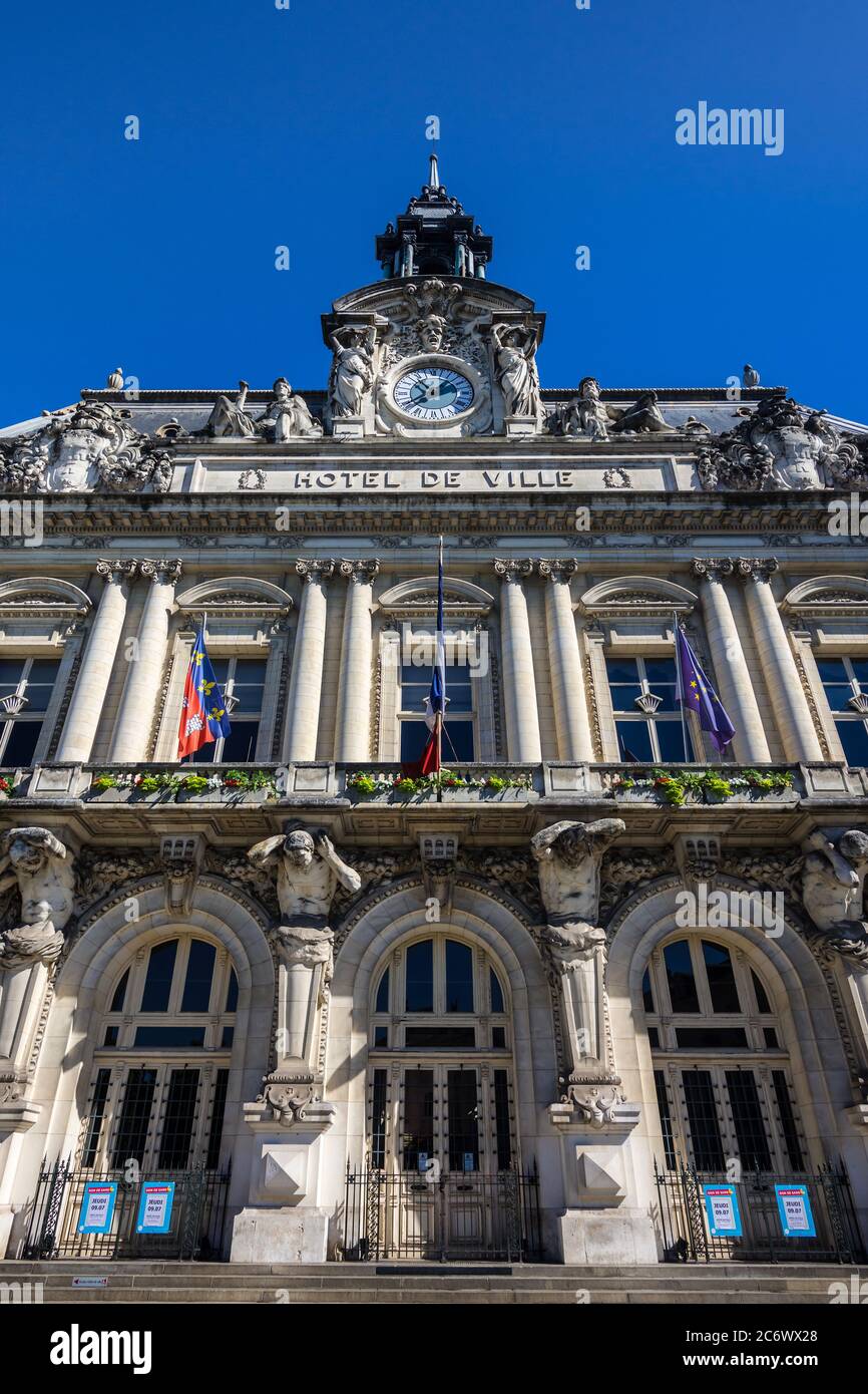 French classical architecture hi-res stock photography and images - Alamy