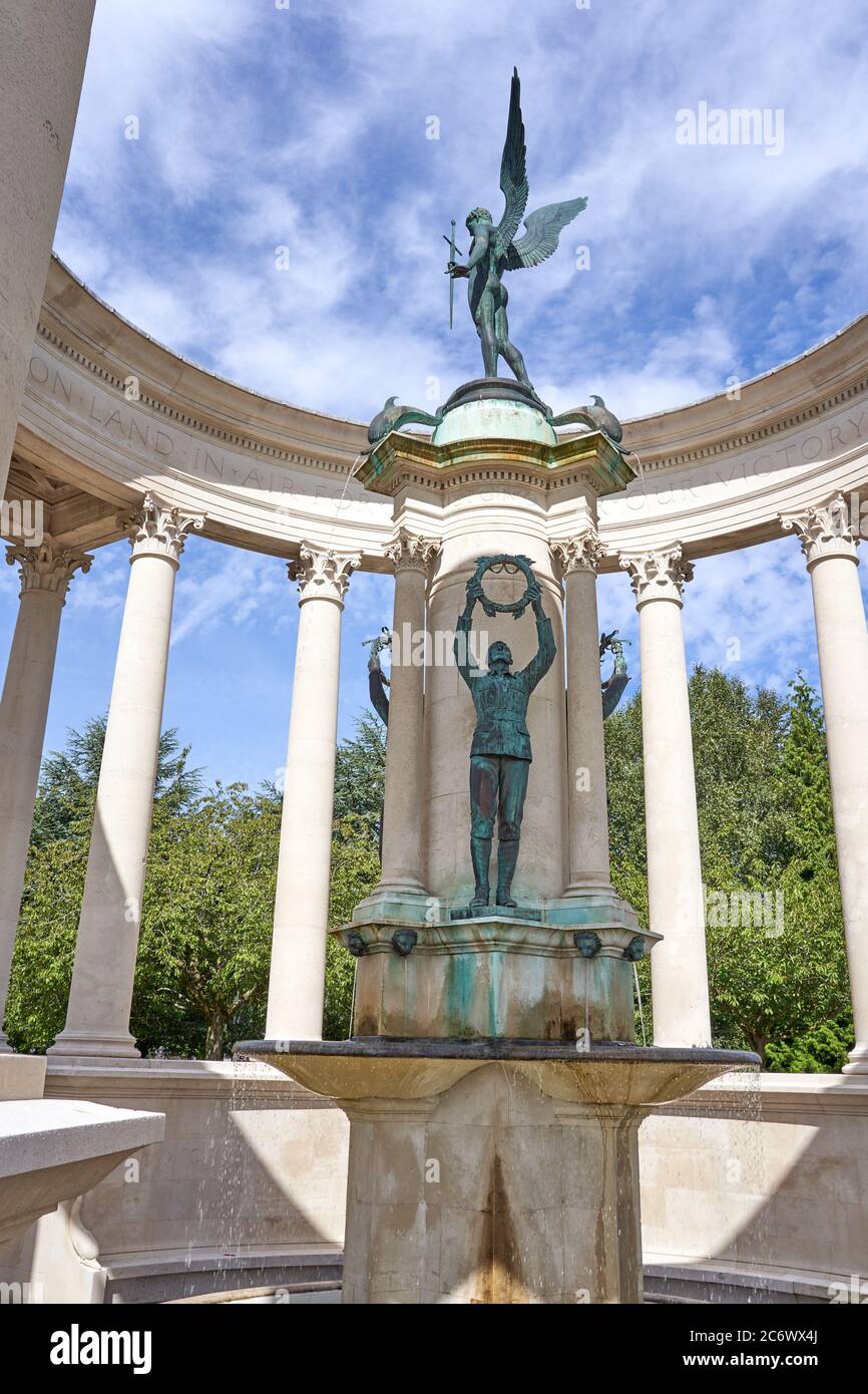 Welsh national war memorial hi-res stock photography and images - Alamy