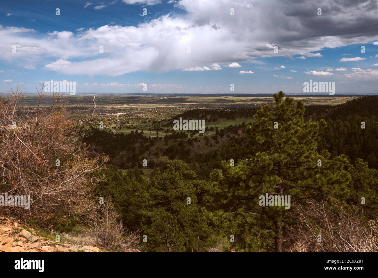 Look at the horizon hi-res stock photography and images - Alamy