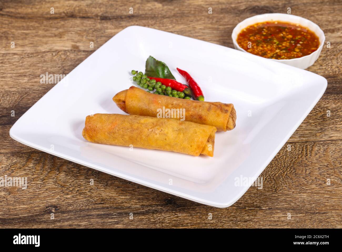 Deep fried spring roll with prawn and cabbage Stock Photo - Alamy