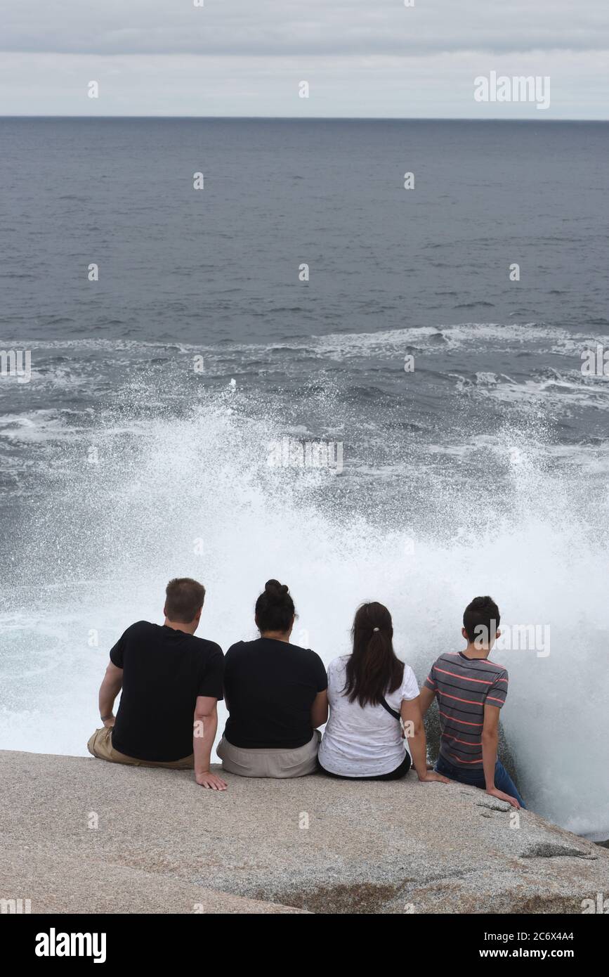 Four waves hi-res stock photography and images - Alamy