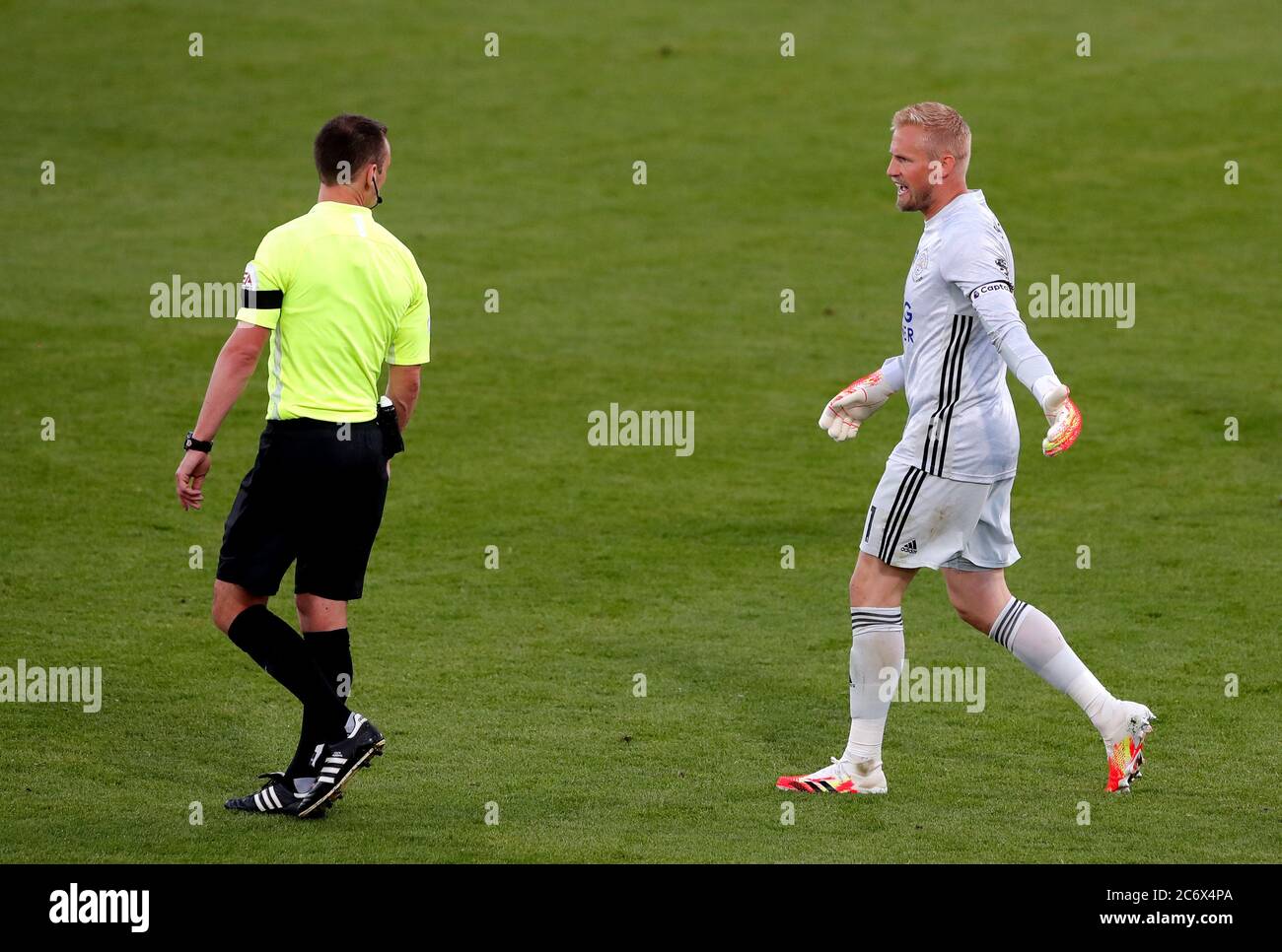 Leicester city goalkeeper kasper schmeichel appeals hi-res stock ...
