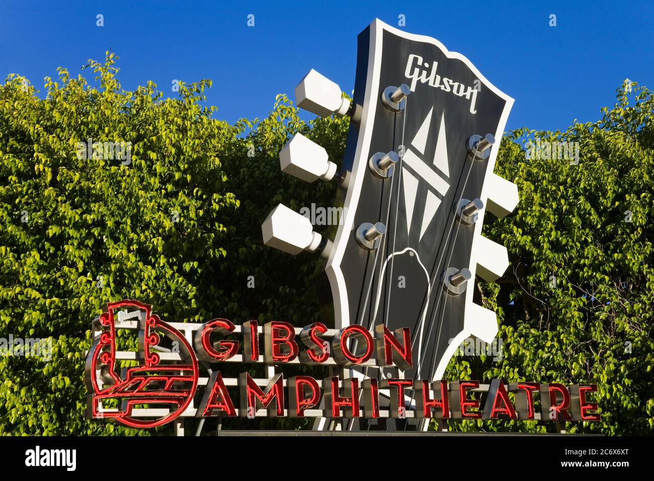 Gibson Amphitheatre at Universal Studios Hollywood in Los Angeles ...