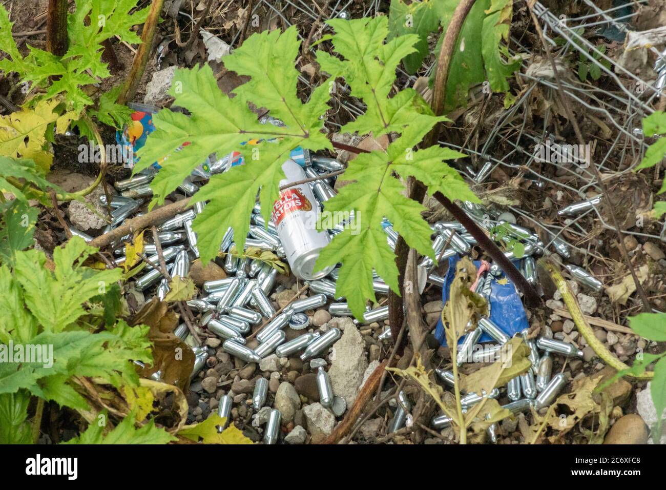 Laughing gas hi-res stock photography and images - Alamy