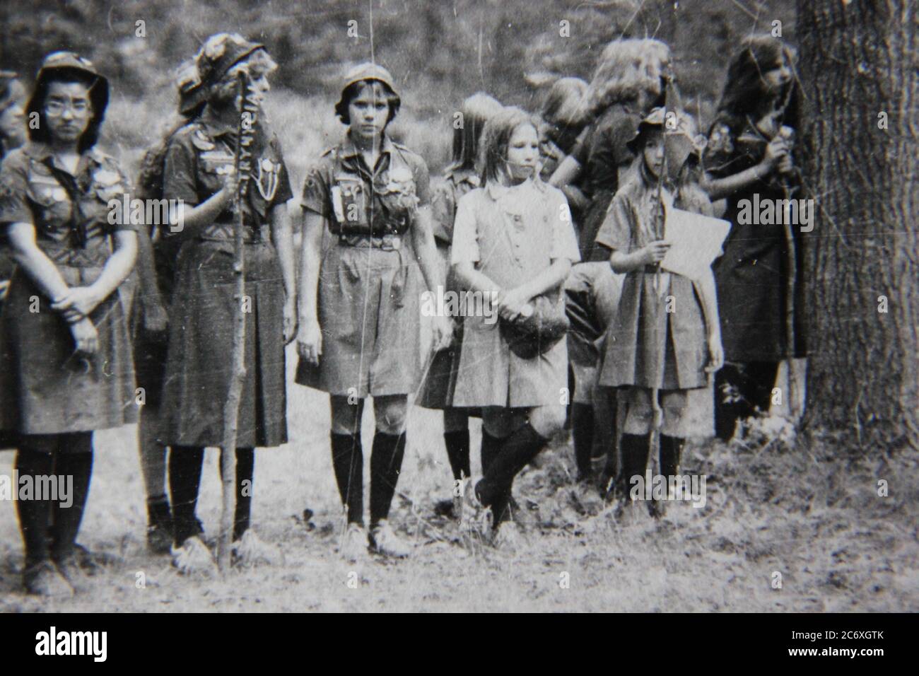 Fine 70s vintage black and white lifestyle photography of girls ...