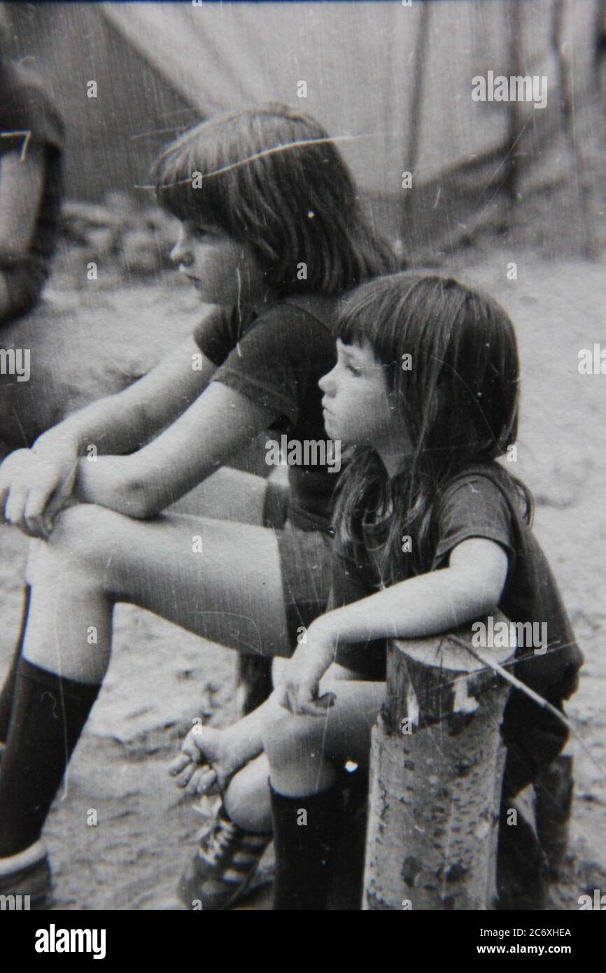 Fine 70s vintage black and white lifestyle photography of girls ...