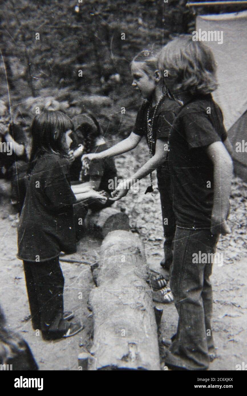 Fine 70s vintage black and white lifestyle photography of girls ...