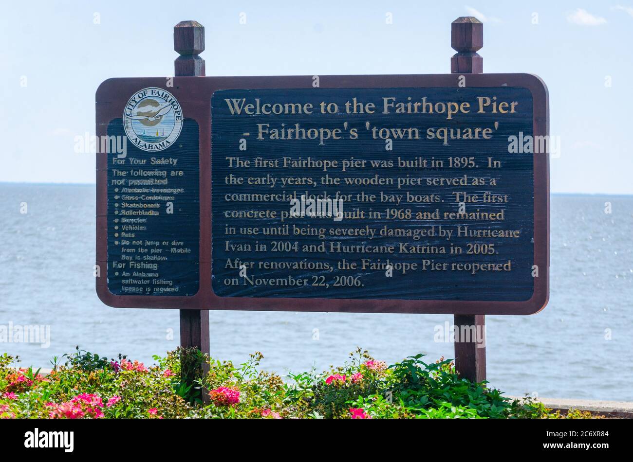 Municipal signage hi-res stock photography and images - Alamy