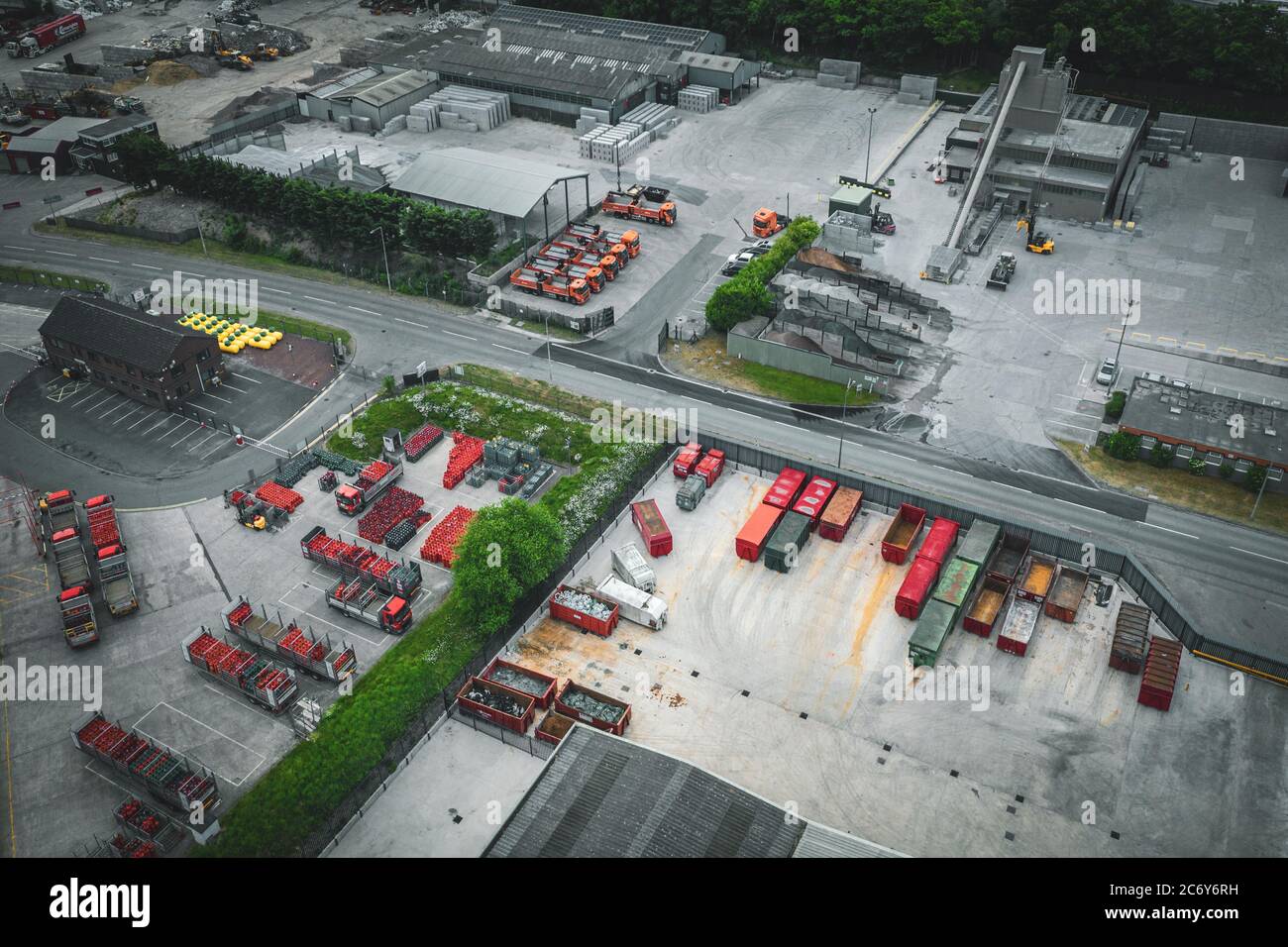 Overhead environment hi-res stock photography and images - Alamy