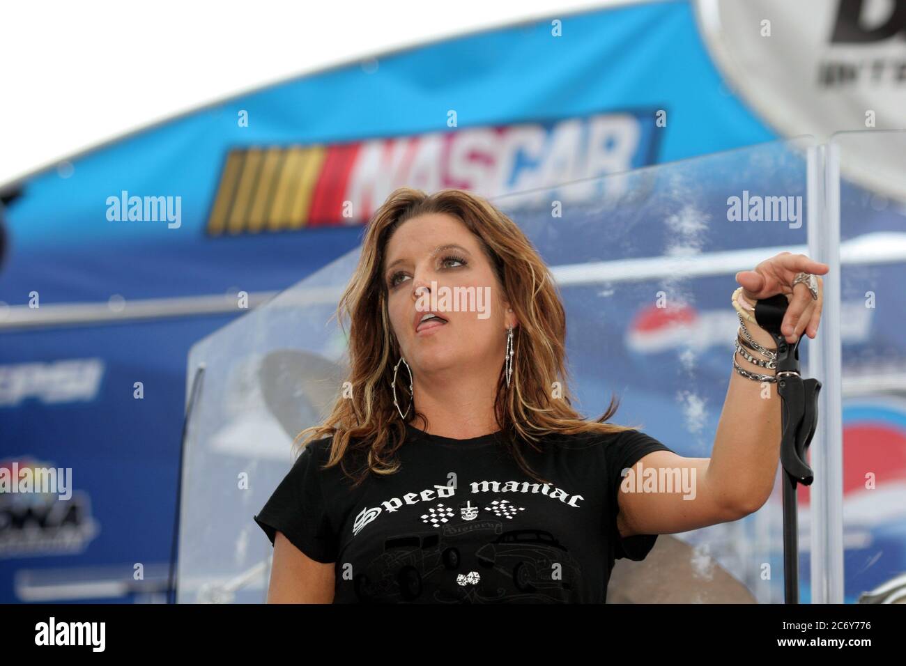 Lisa Marie Presley Proforms at the NASCAR NEXTEL CUP SERIES Pepsi 400 ...