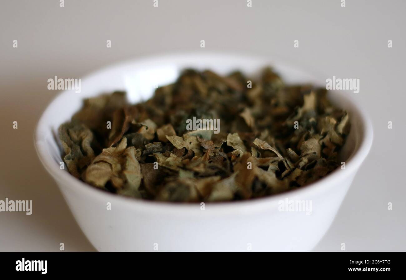 Fig leaf tea. A great source of fiber and full of vitamins and minerals ...