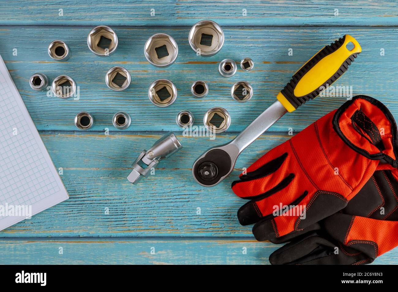 Mechanic tools hi-res stock photography and images - Alamy