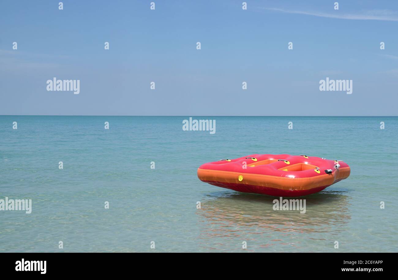 Inflatable lilo hi-res stock photography and images - Alamy
