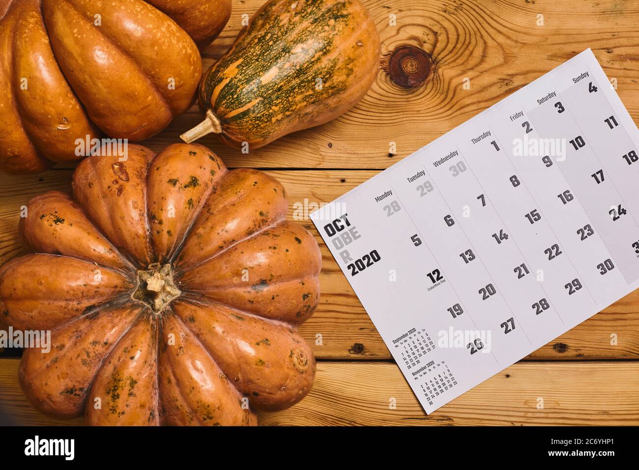 Desk calendar 2020 hi-res stock photography and images - Alamy