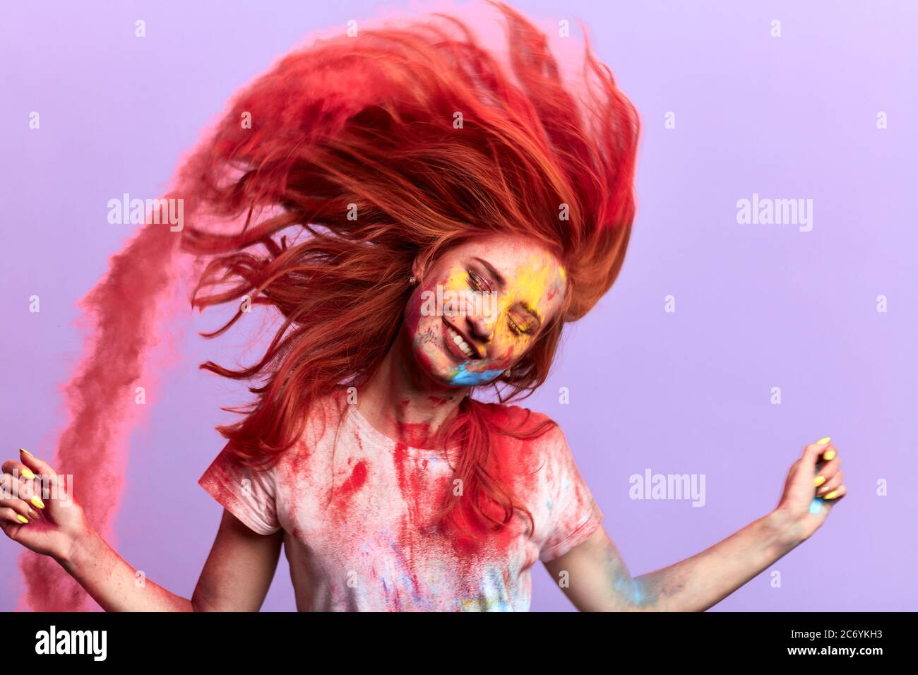 Red haired girl dancing hi-res stock photography and images - Alamy