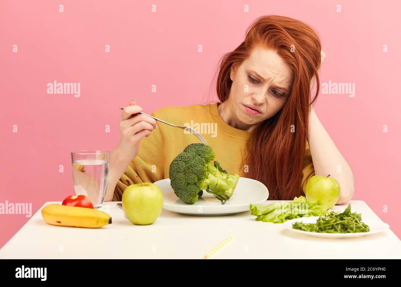 Disgust broccoli hi-res stock photography and images - Alamy