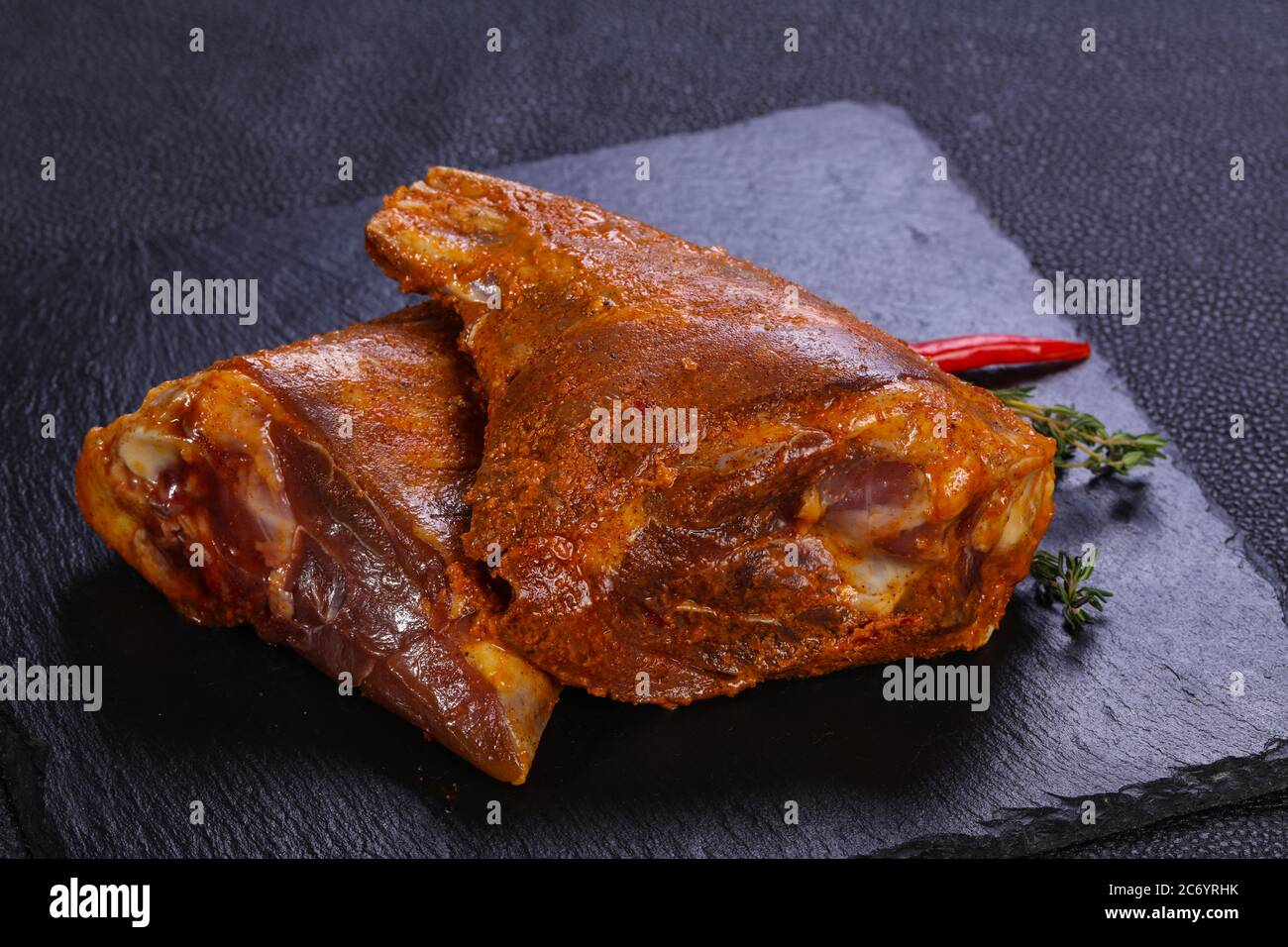 Lamb shanks butcher hi-res stock photography and images - Alamy
