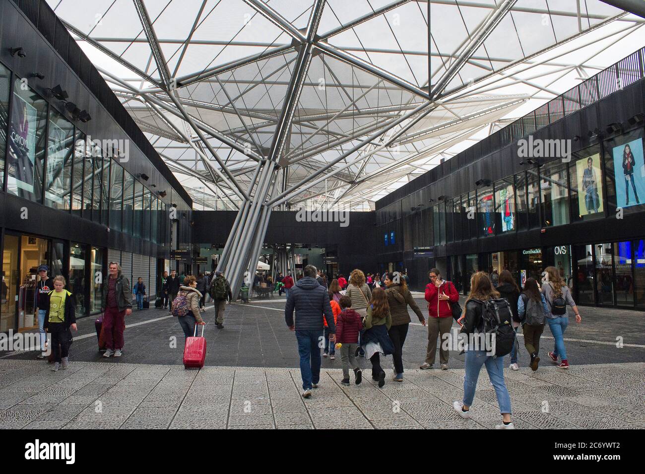 Naples central station hi-res stock photography and images - Alamy