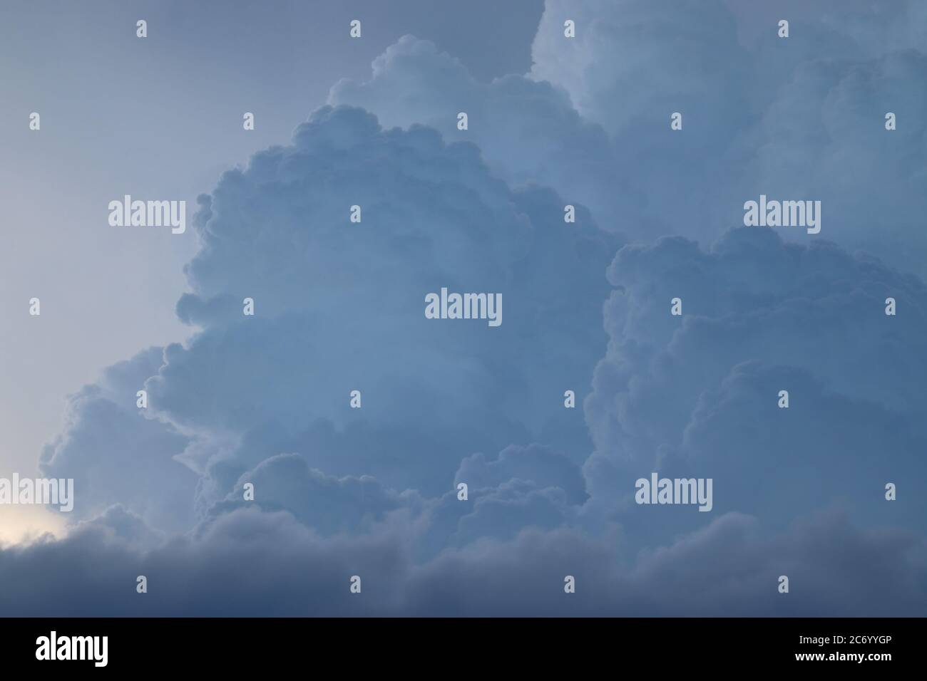 Rain clouds hovering hi-res stock photography and images - Alamy