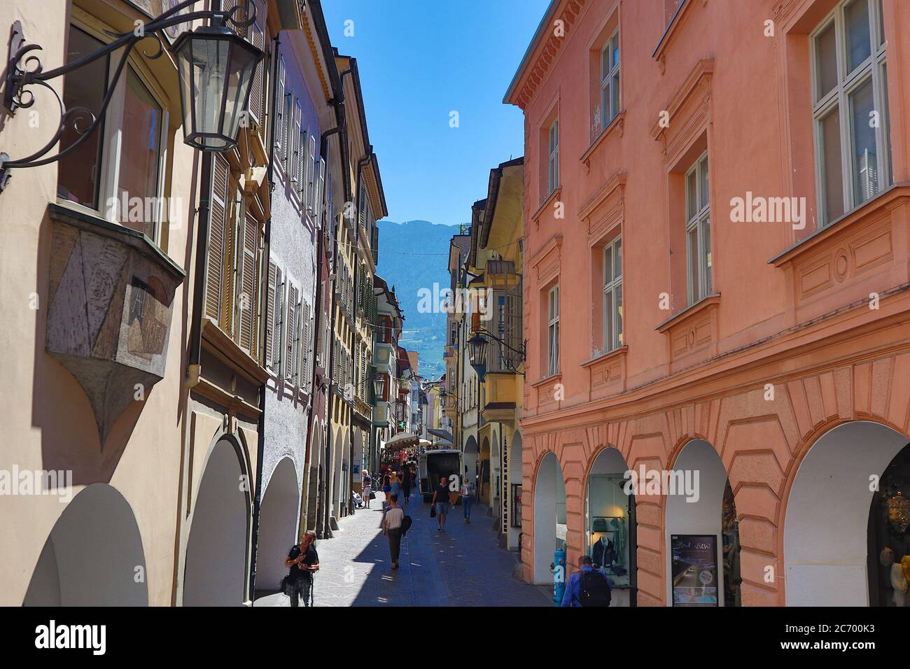 Lauben hi-res stock photography and images - Alamy