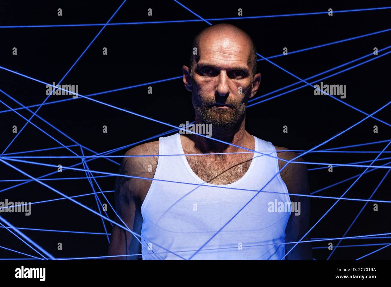 Tangled in rope hi-res stock photography and images - Alamy