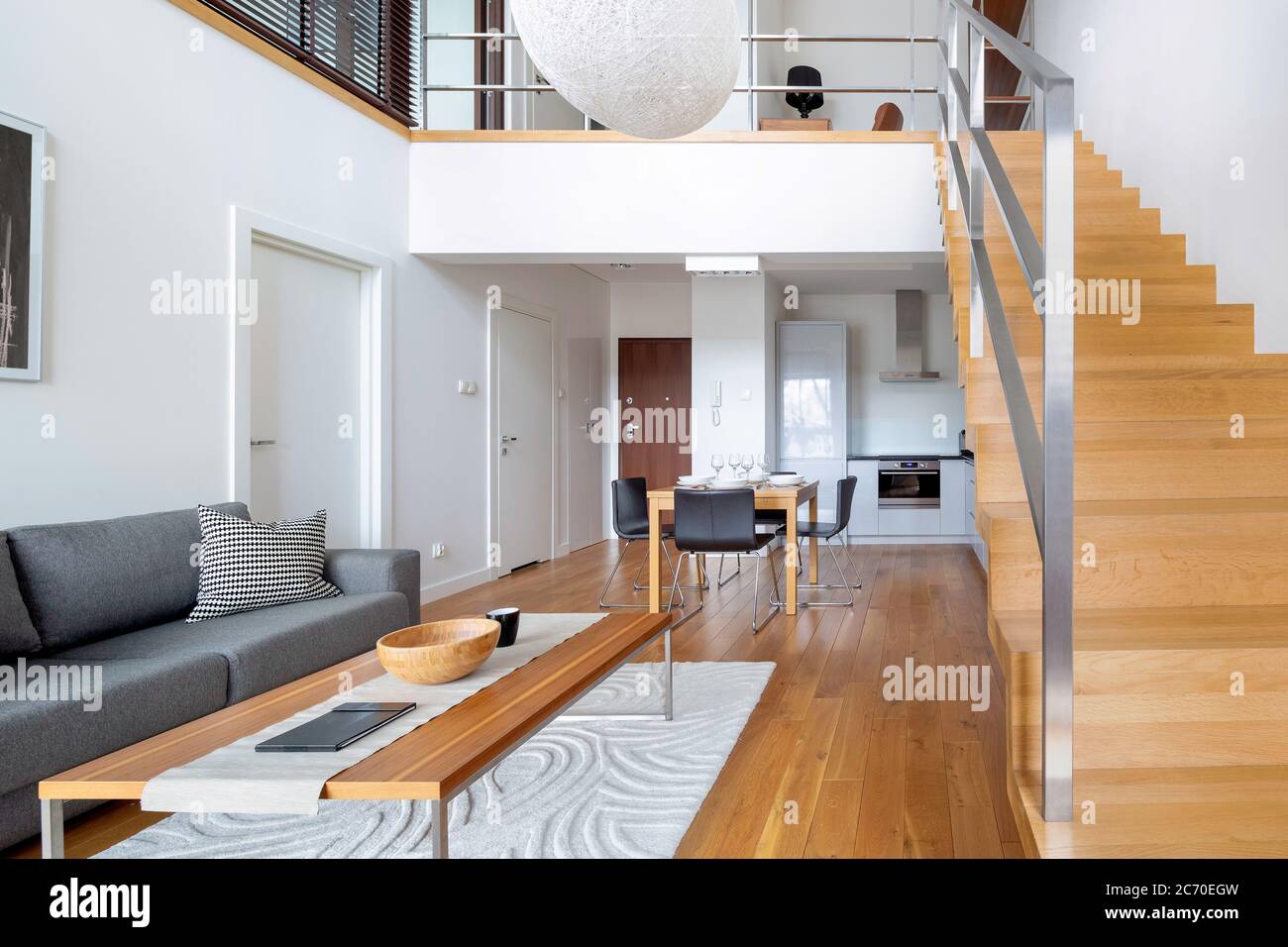 Two storey interior hi-res stock photography and images - Alamy