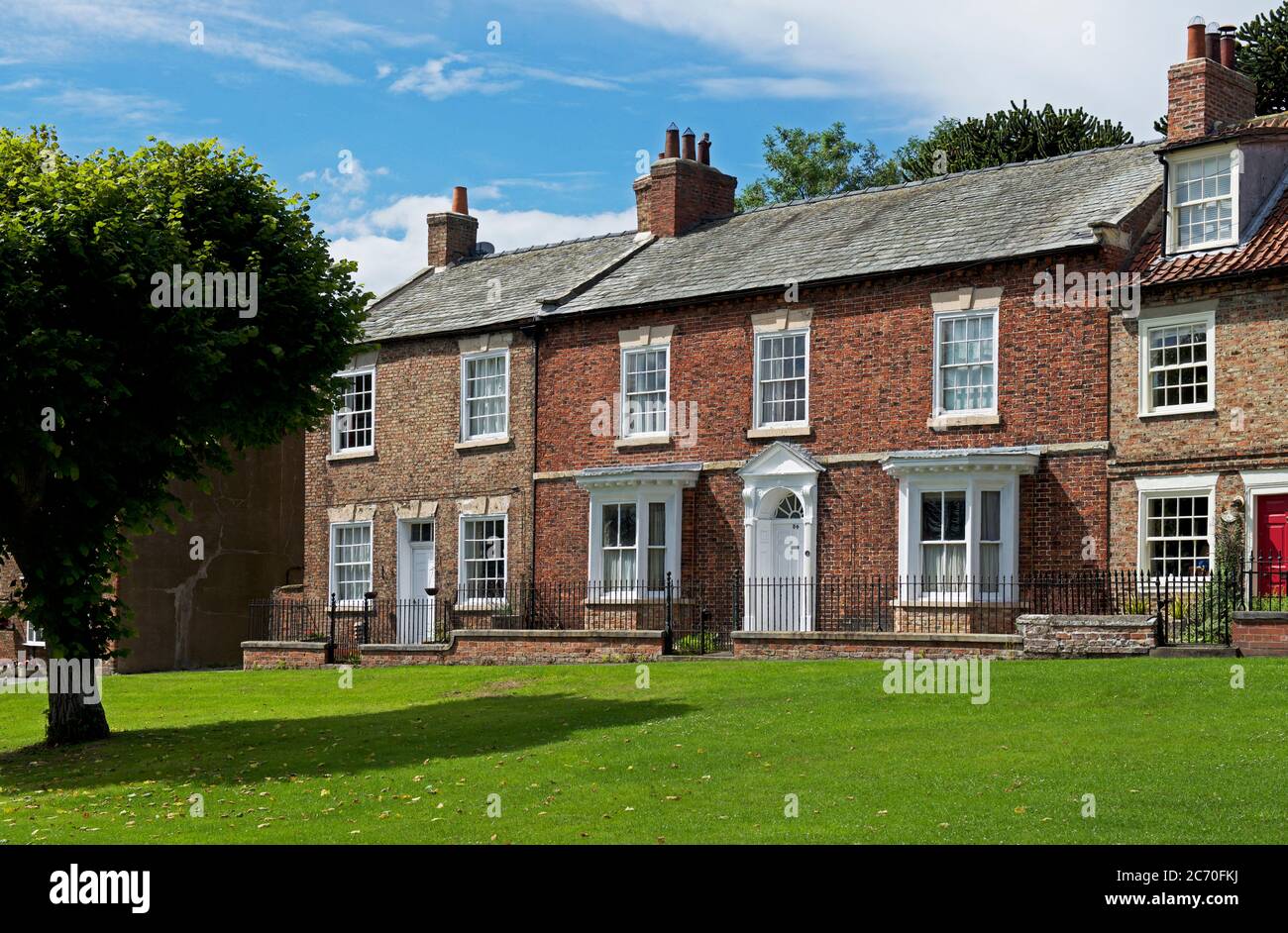 Georgian houses in Easingwold, North Yorkshire, England UK Stock Photo ...