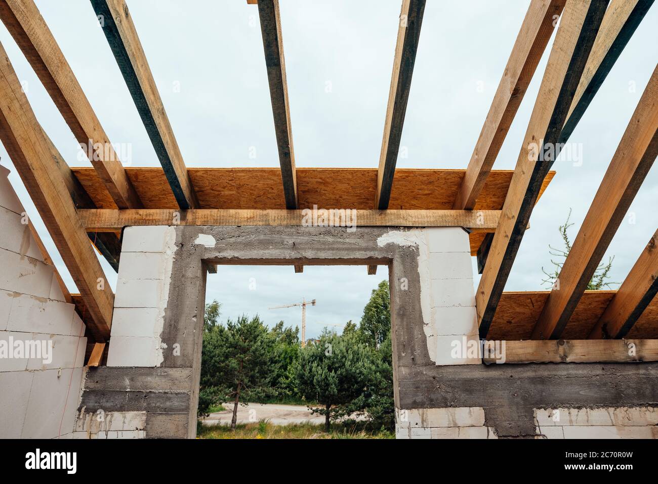 Construction of a single-family house roof structure Stock Photo - Alamy