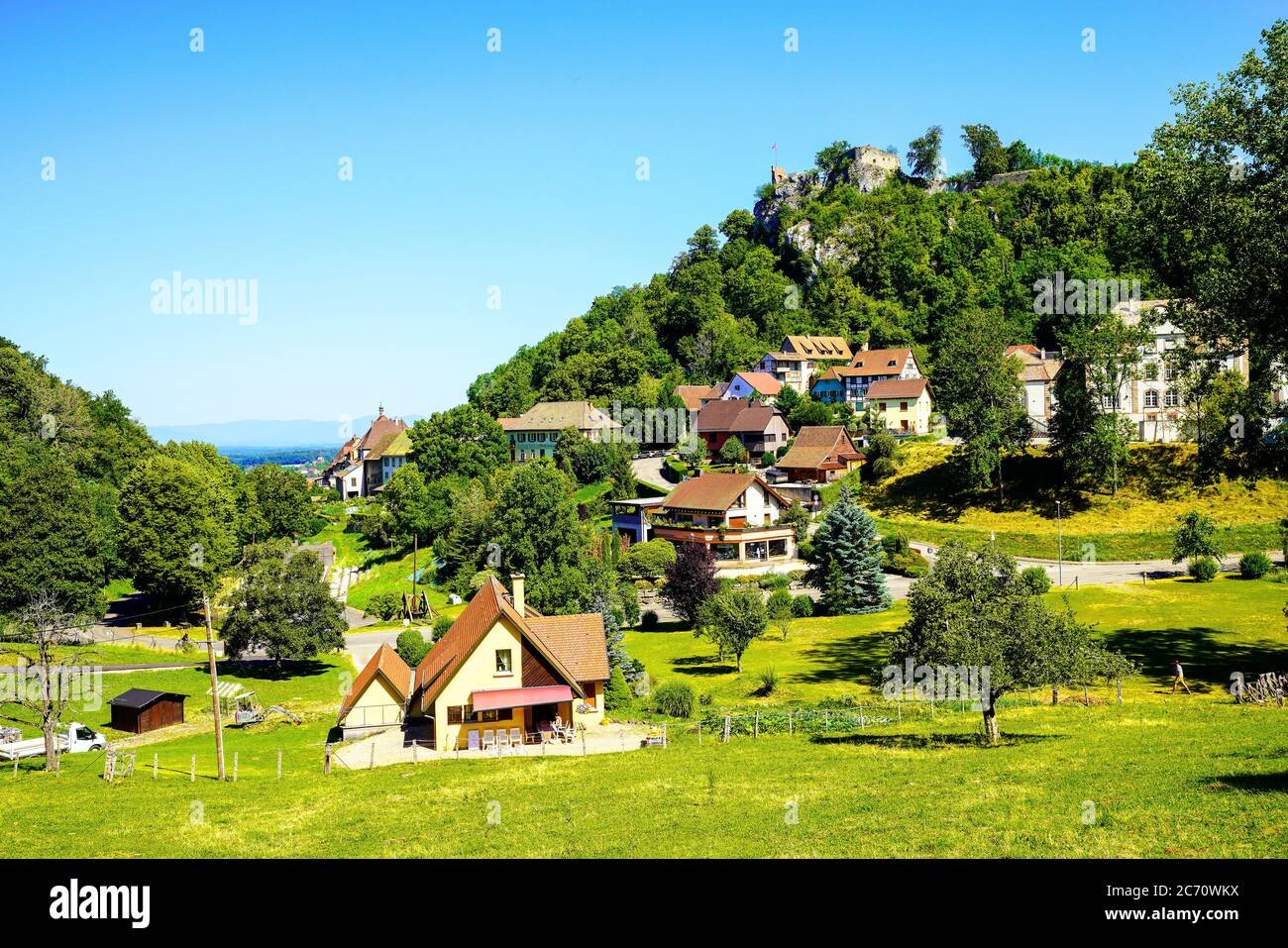 Schloss forte hi-res stock photography and images - Alamy