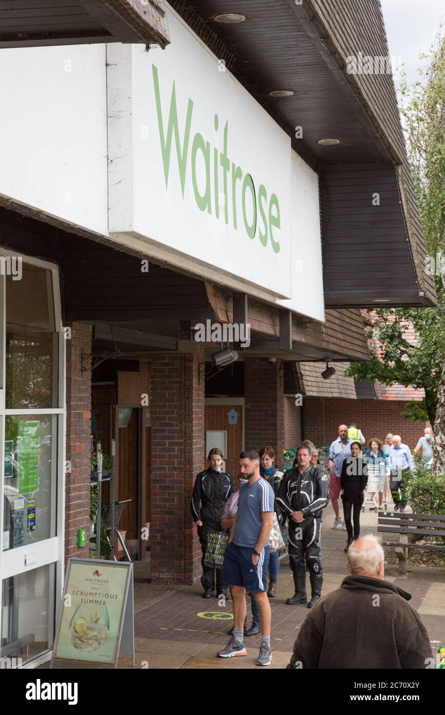 Supermarket waitrose hi-res stock photography and images - Alamy
