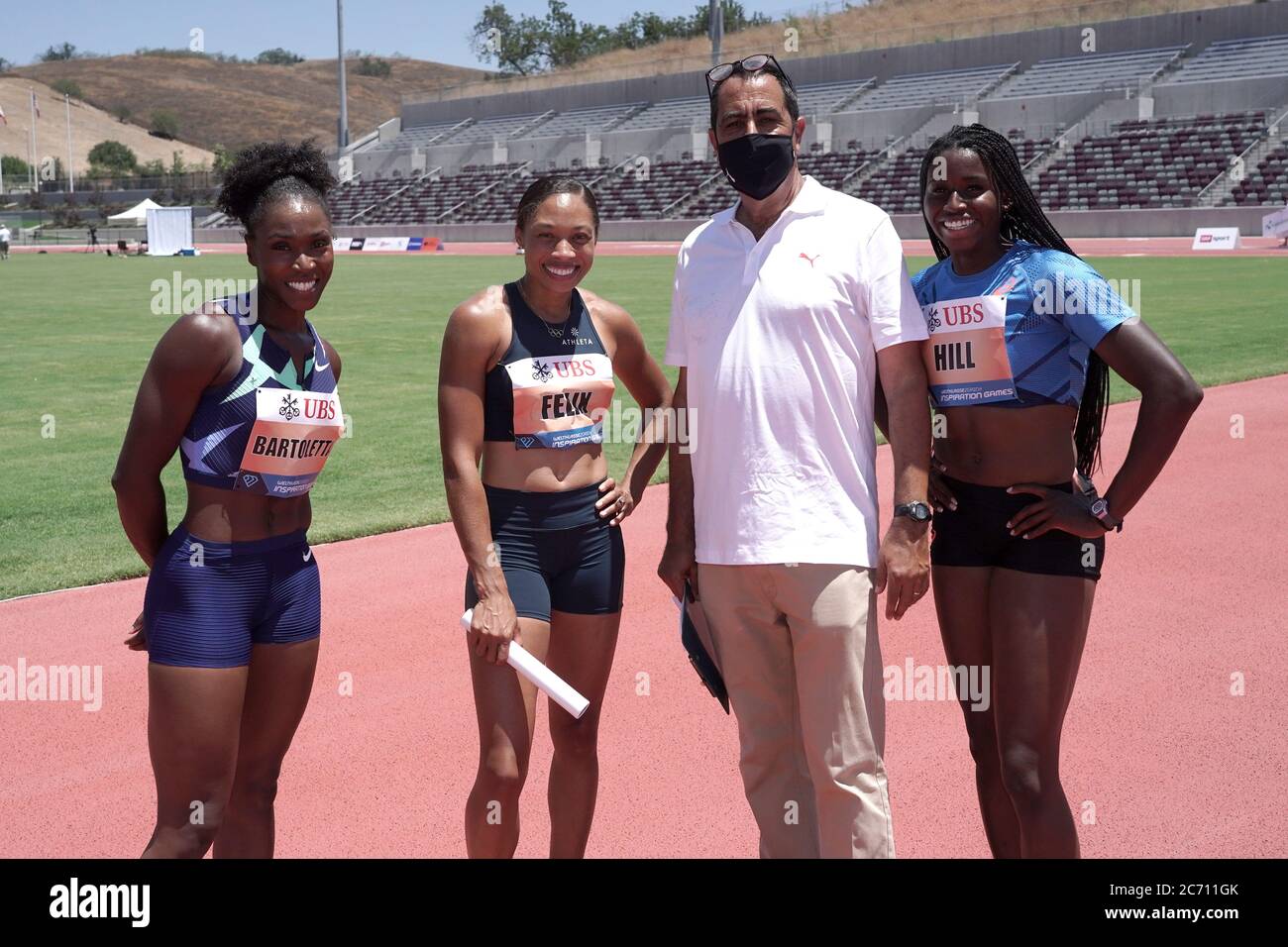 David Glassman (second from right) poses with members of the United ...