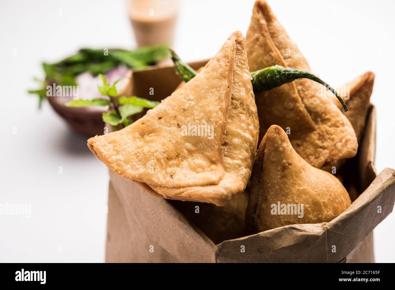 Samosa - Triangle shape fried / baked pastry with savoury filling ...