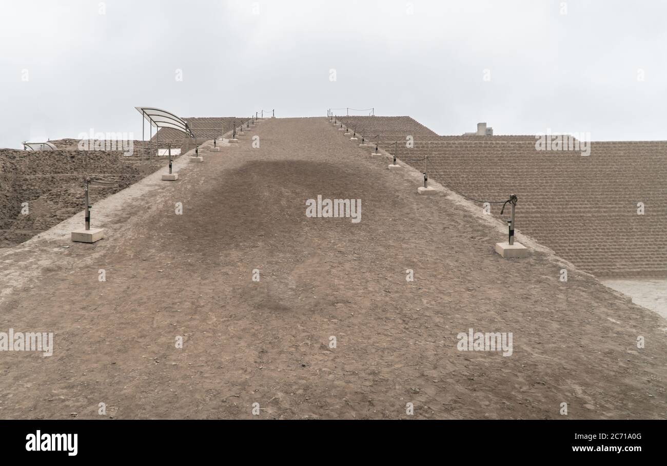 Huaca huallamarca, lima hi-res stock photography and images - Alamy