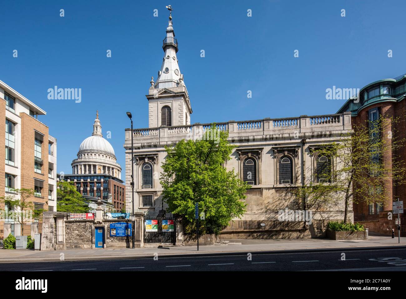 View of south elevation from Queen Victoria Street with St. Paul's in ...