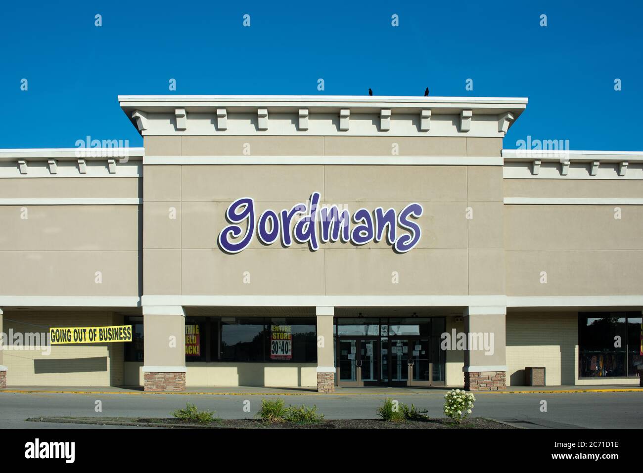 Out building graphic hi-res stock photography and images - Alamy