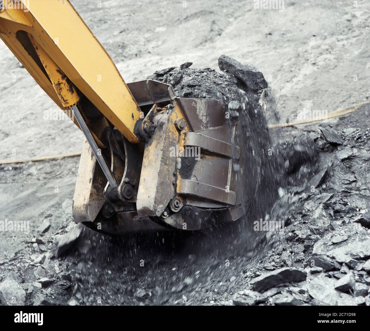 Ffos lass opencast coal mine hi-res stock photography and images - Alamy