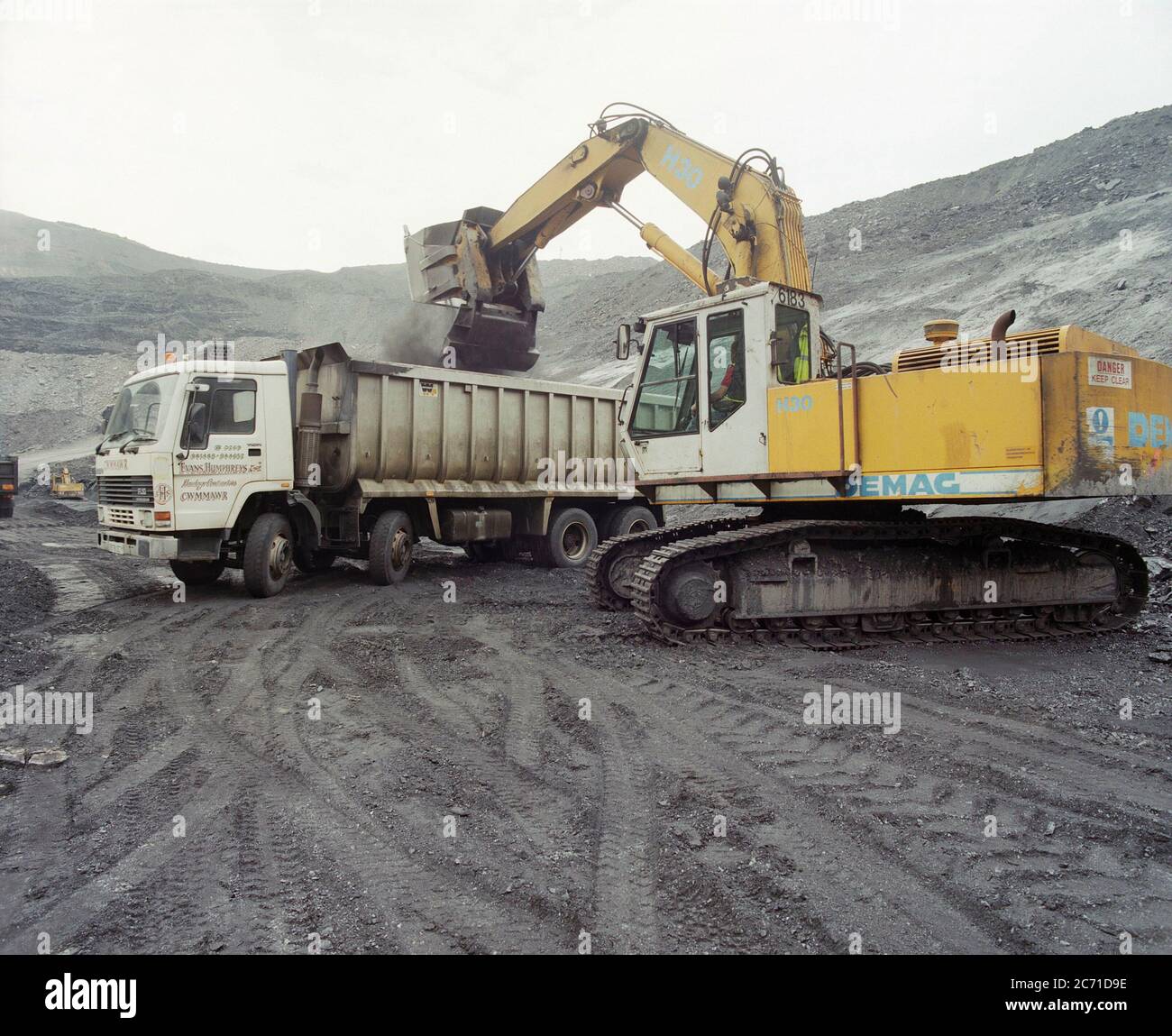 Ffos lass opencast coal mine hi-res stock photography and images - Alamy