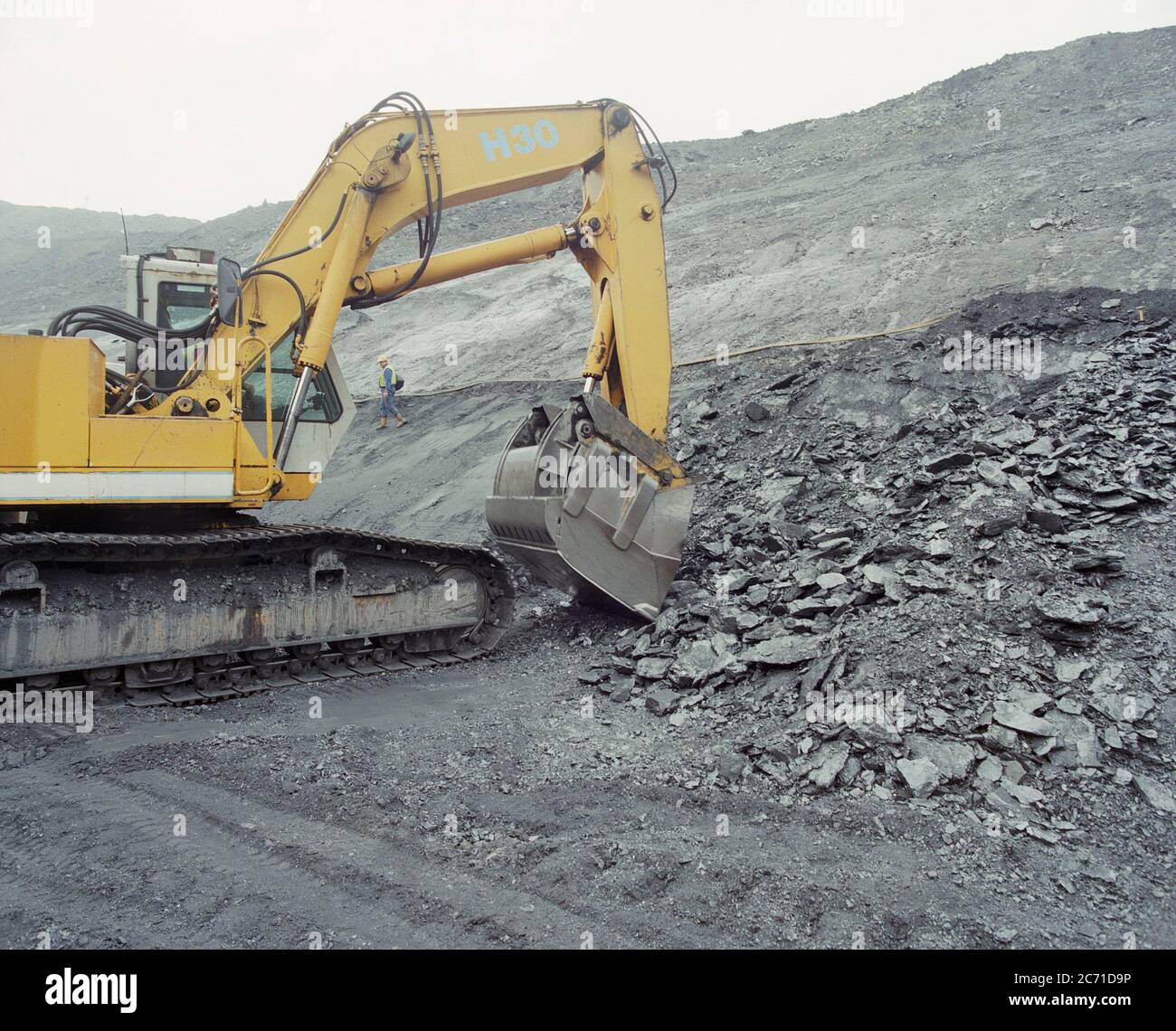 Ffos lass opencast coal mine hi-res stock photography and images - Alamy
